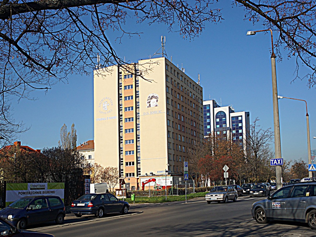 Kmicic Hall | Hello Uni Opole!